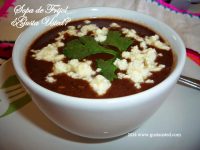 Gusta Usted | Sopa de frijol con chochoyones gran receta - Gusta Usted